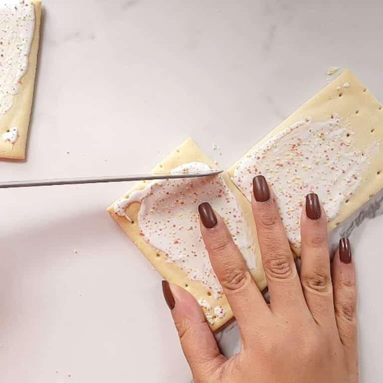Pop Tart Gingerbread House - Step-by-Step Video! - Chenée Today