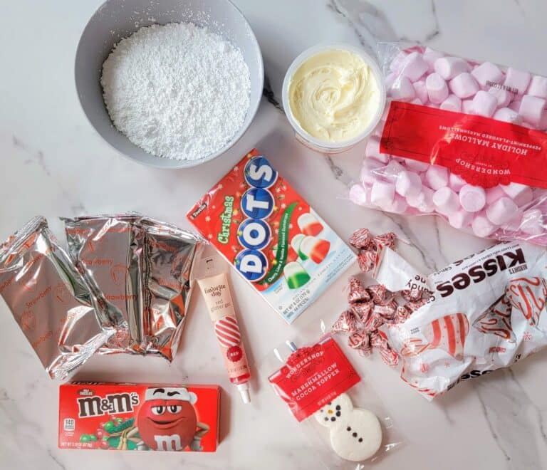 Pop Tart Gingerbread House - Step-by-Step Video! - Chenée Today