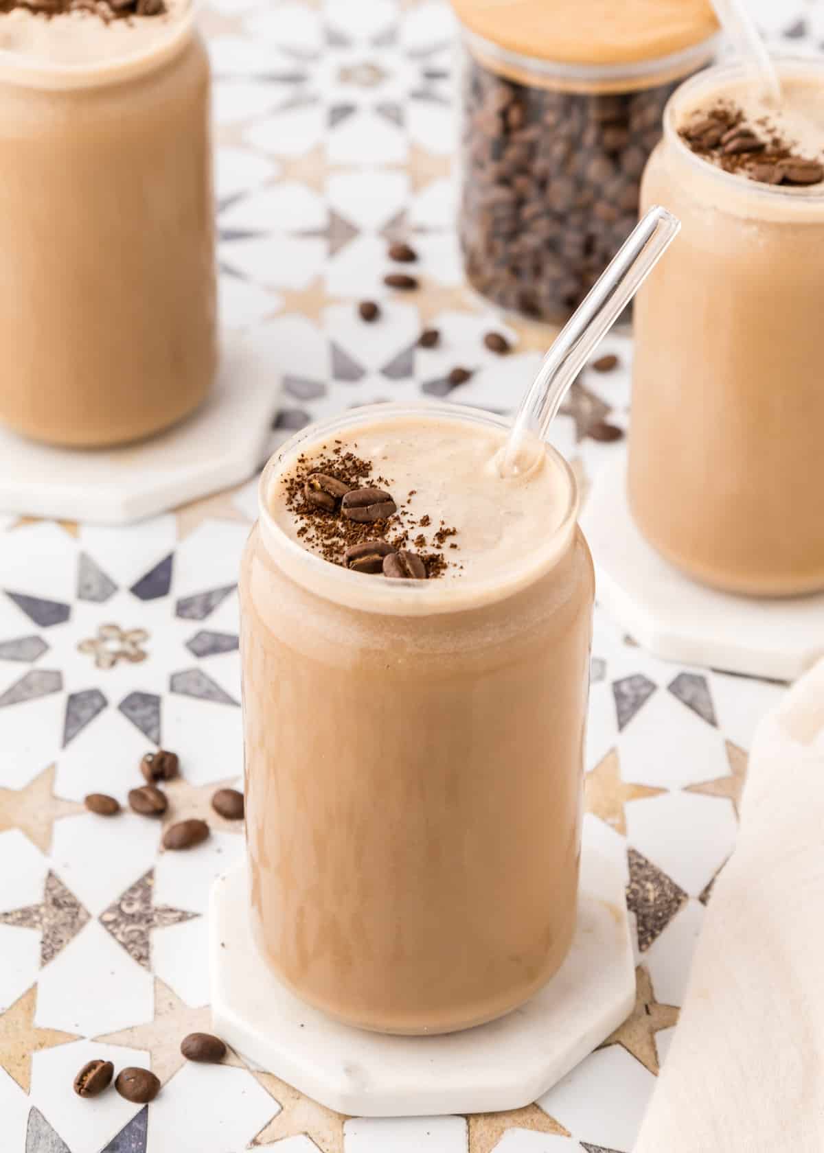 50+ Best Easy Smoothie Recipes Without Yogurt - Chenée Today